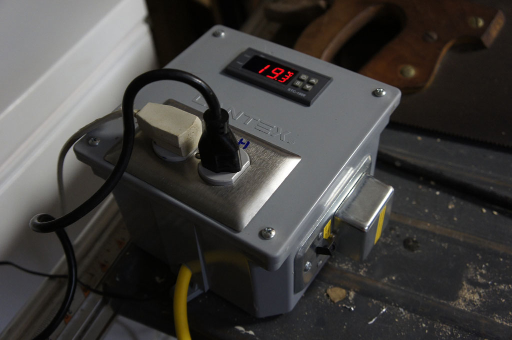 Homebrew Fermentation Temperature Control | The Longhorn Engineer
